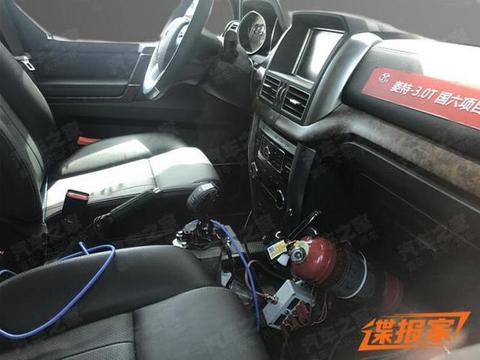 实拍搭载V型6缸3.0TT发动机的北汽BJ80尊贵版测试车-新浪汽车
