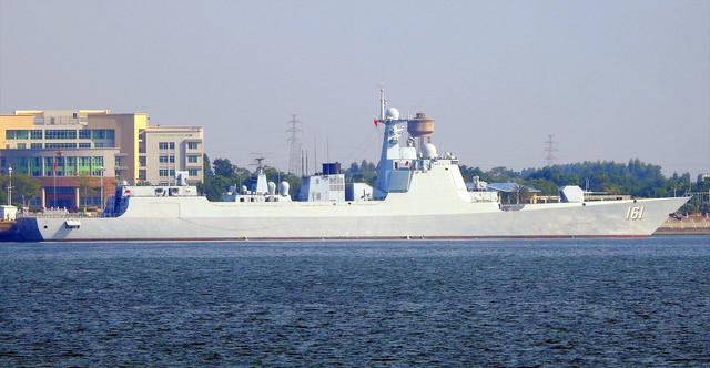 终于集齐，海军现役13艘052D导弹驱逐舰(图)