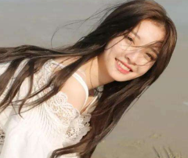 男人若出现以下三个表现，说明他真的爱你很深，女人要珍惜呀！