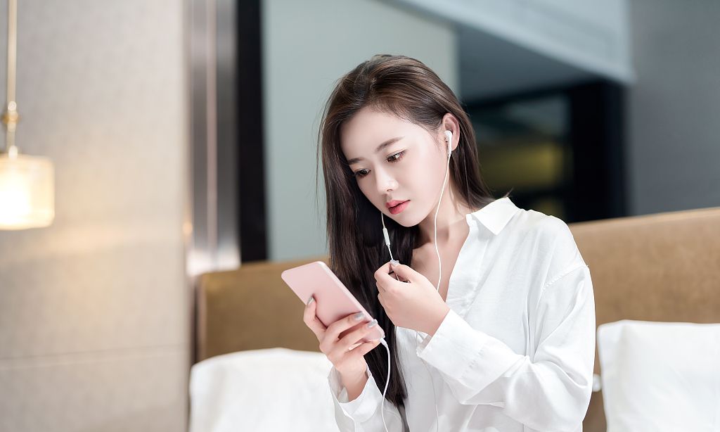 异性交往，女人对你有这三个 昵称”，别再追了