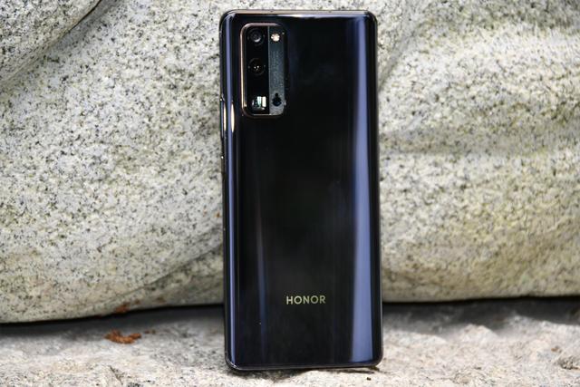 跌至2599，麒麟990+5G手机+4200毫安+IMX600，华为价格感人