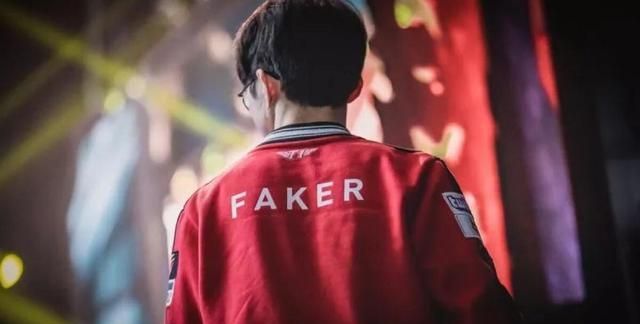 RNG的巅峰期在S8！MLXG暗示：很多俱乐部都是盛极必衰