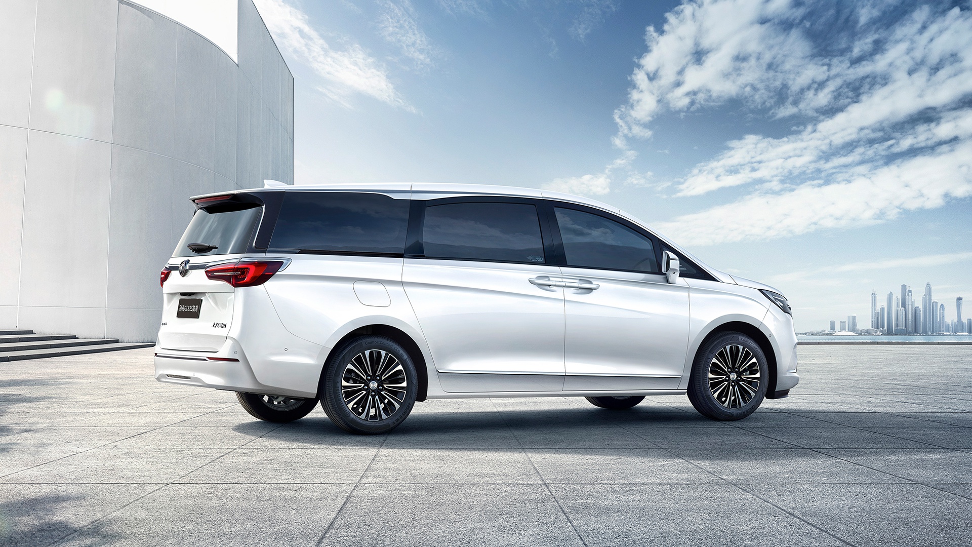 商务范十足 别克GL8 ES陆尊新旗舰车型上市-新浪汽车