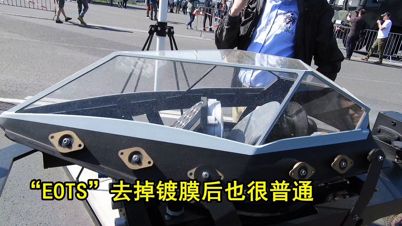 F-22航电系统比歼-20还要弱？难怪它无法加装EOTS/EODAS系统