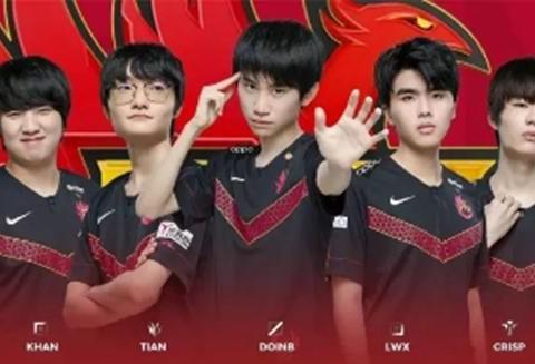 FPX2-1战胜V5,Doinb混子英雄输了，启用输出英雄连追两局|稻草人|混子|刘青松_新浪新闻