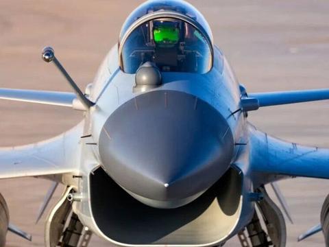 宁愿四处求购二手F16，巴铁也不选歼10C战机，原来我们被误导了|巴基斯坦|战斗机|巴铁_新浪新闻