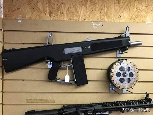 美国AA-12自动霰弹枪，因为太优秀，所以被埋没