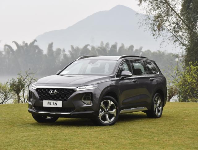 车长4米9的韩系SUV，比汉兰达更大气，全系标配240马力+8AT-新浪汽车