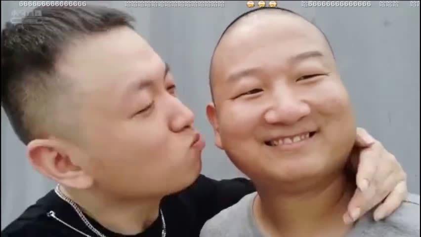 Giao哥药水哥合照 千图网