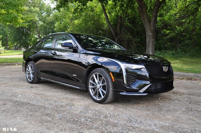 凯迪拉克CT4-V实拍 搭2.7T+10AT，动力超奥迪RS 3，比AMG A35便宜