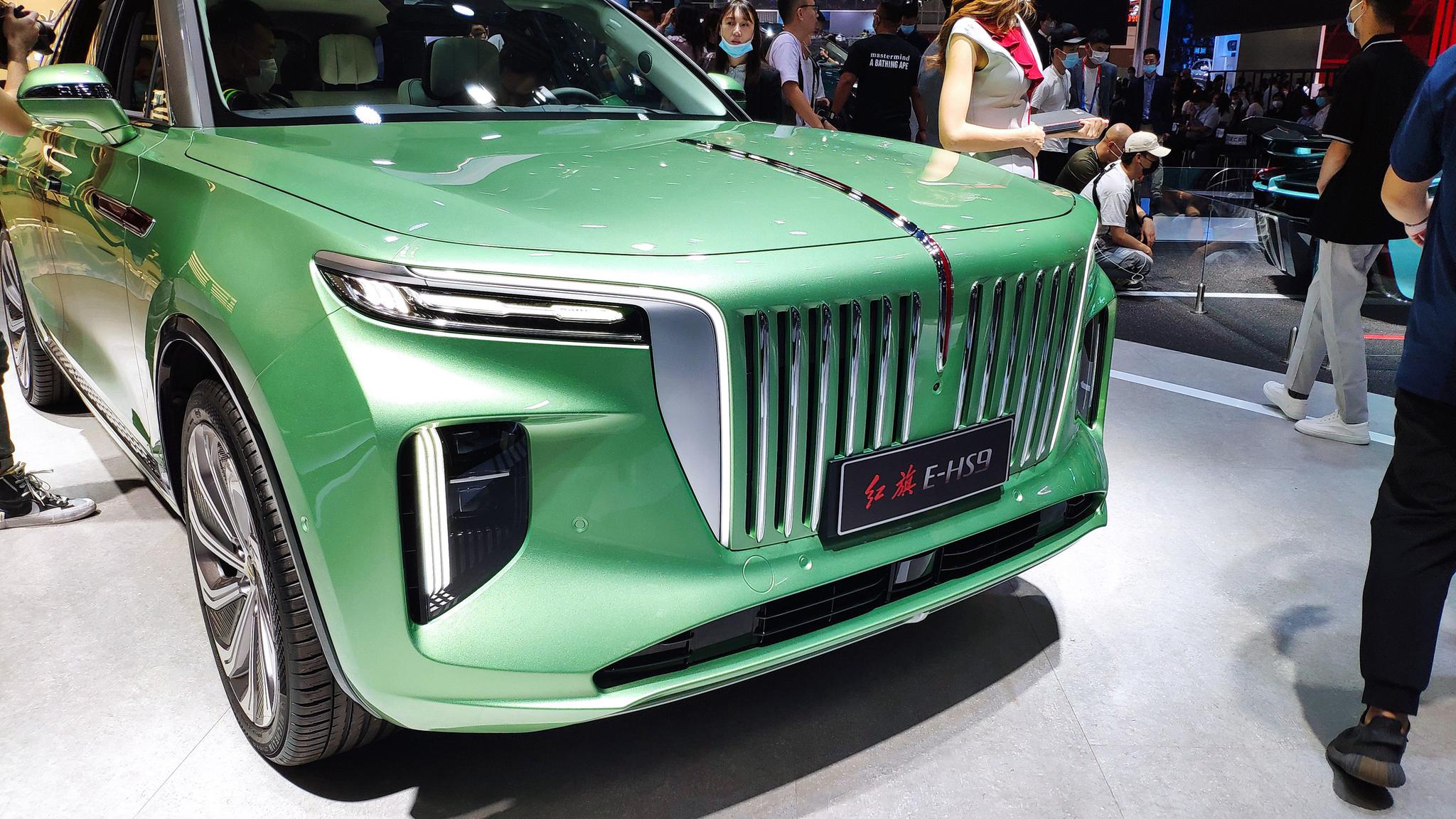 2020年北京车展：红旗E-HS9实车-新浪汽车