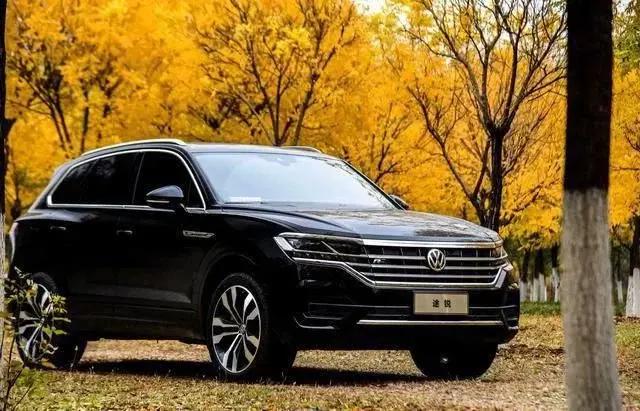 大众最值得买的SUV，V6发动机+8AT变速箱，低调才是最牛X的炫耀