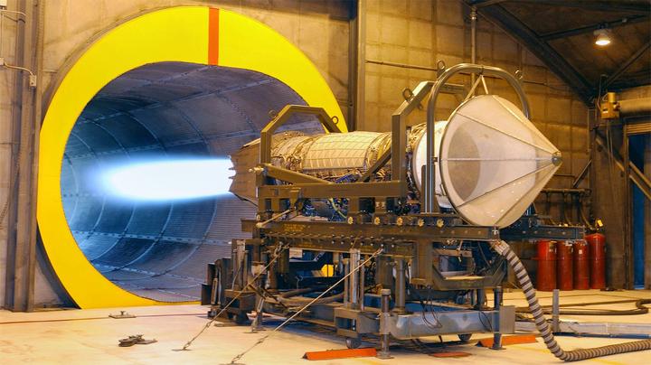 惠普F119-PW-100发动机试车现场_新浪新闻