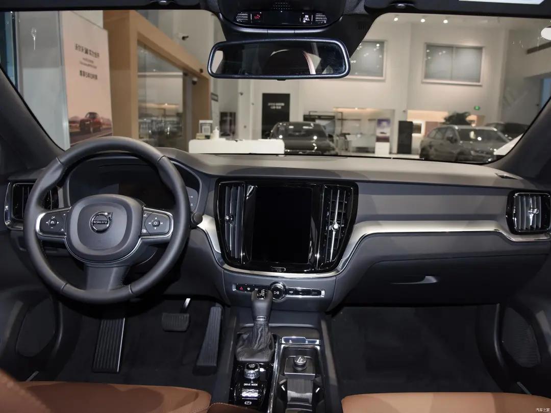 沃尔沃S60对标3系、C级、A4L 优惠最高6万还能谈