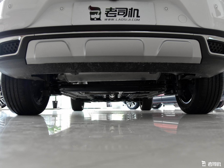 被忽略的好车 小哥带你看奔腾X40