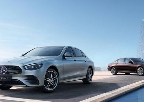 都是2021最新款，奔驰E300L对比宝马530 Li， 这次该选谁？-新浪汽车