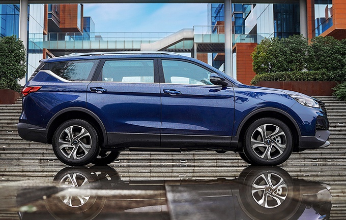 长安欧尚科赛Pro 7天后上市，搭蓝鲸1.5T/2.0T，这样的7座更方便