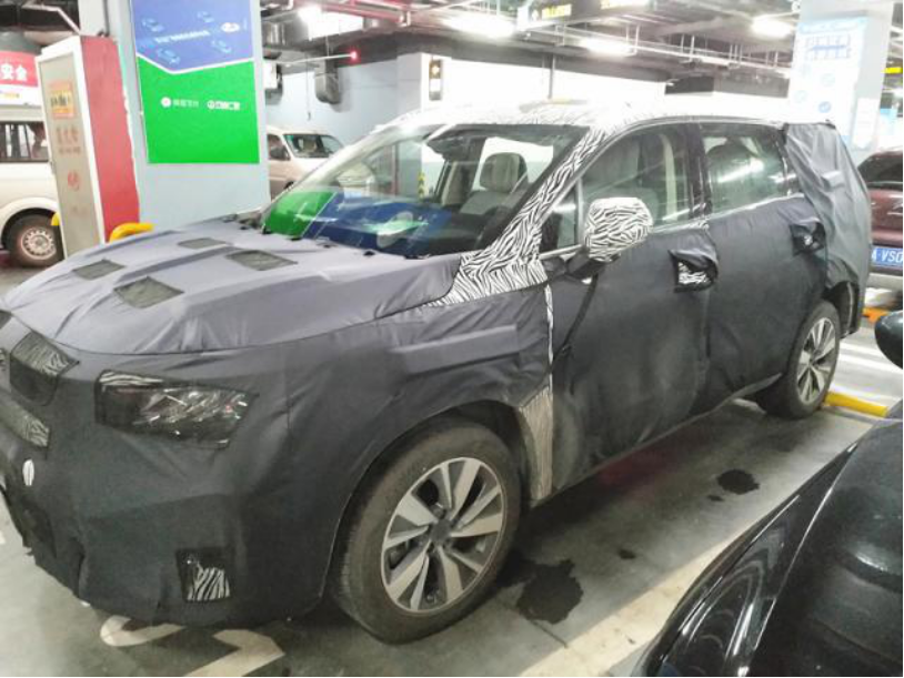 代号KX11 吉利全新中型SUV实力不输汉兰达？