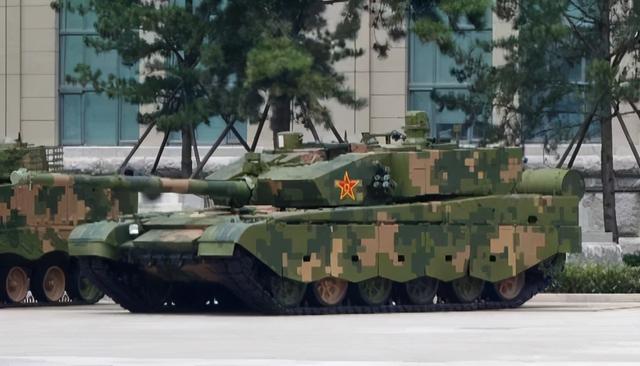 排名世界第四，99A现身边境前沿阵地，站着让T-72打都没事