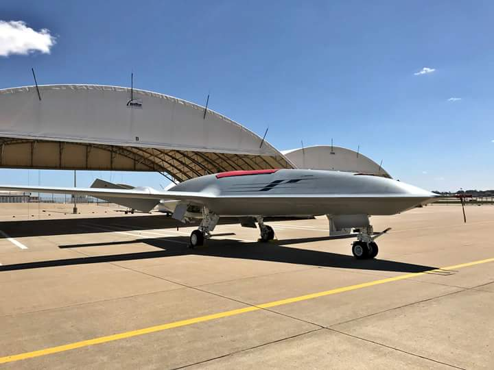 MQ-25A“黄貂鱼”无人加油机服役后，美军航母将所向披靡？