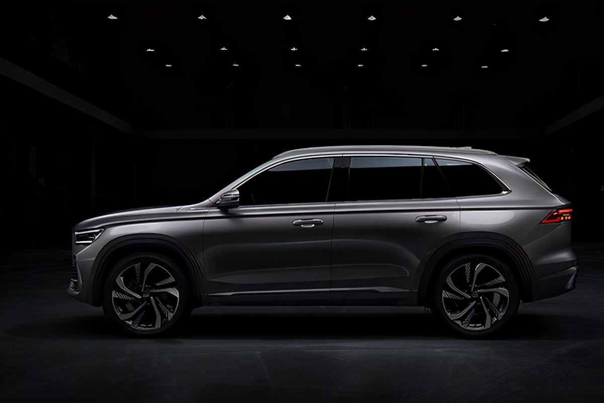 吉利旗舰SUV你会买吗？轴距2845mm，KX11定名星越L