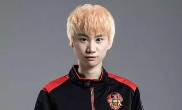 LOL：Doinb倒台带来的连锁反应,糖小幽黑历史被扒,PDD躲过一劫