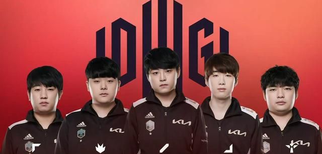 T1季后赛成功晋级,Faker喊话GEN：想好好教训Clid|战队|季后赛|赛区_新浪新闻