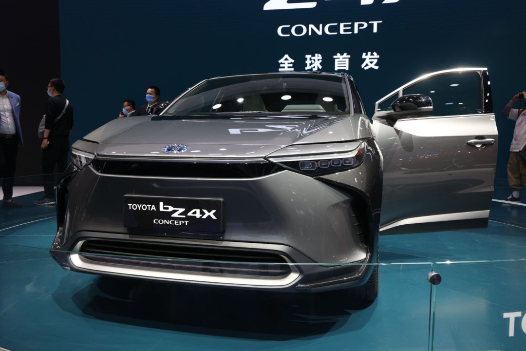2021上海车展丨基于e-TNGA平台打造 丰田bZ4X概念车亮相