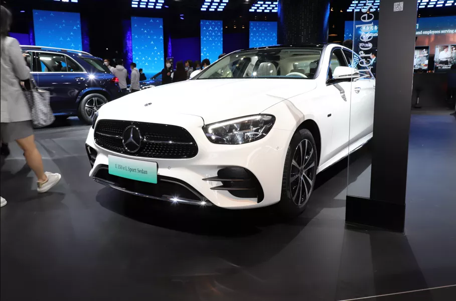 50万级插混新员，奔驰E350eL能打吗？