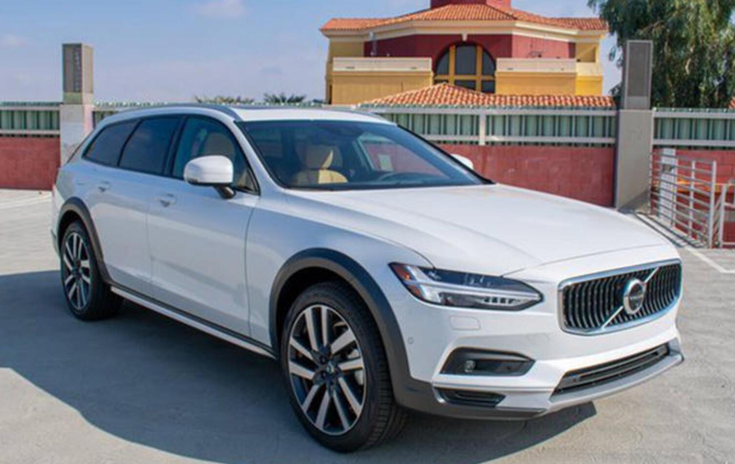 沃尔沃全新V90 CC海外实拍 搭2.0T高功率发动机