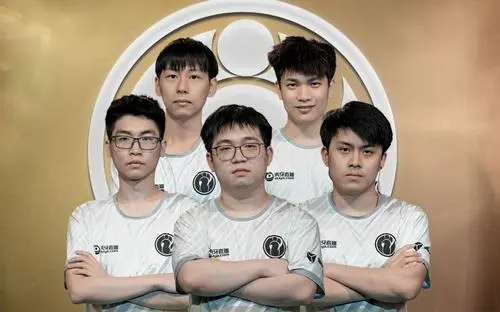 Dota2：出国四子近况，曾焦阳“开团”rOtk，LGD有望夺冠？