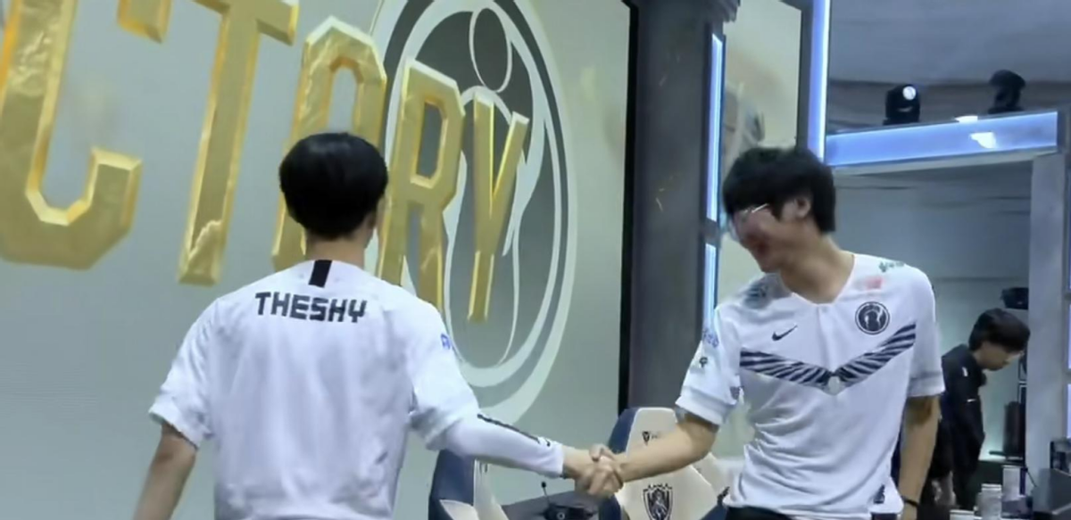 IG上单换人？TheShy可能缺席首周夏季赛，依旧是世界第一上单|敌方|打法|战队_新浪新闻