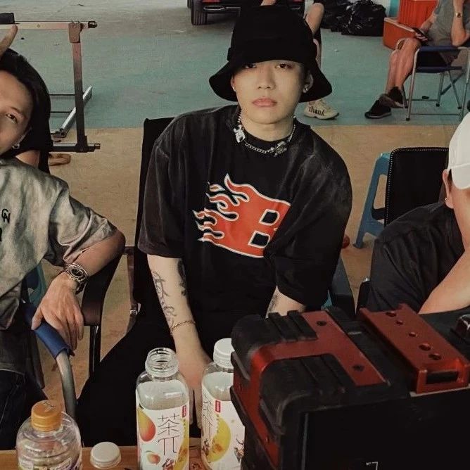 PG One自曝！新MV已经拍摄结束|PGOne_新浪新闻