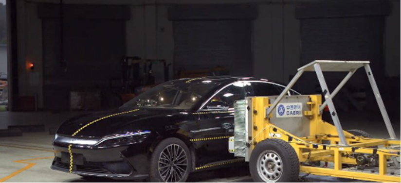 1.5吨撞击依然安全！侧碰远超优秀标准，比亚迪汉高分通关C-IASI