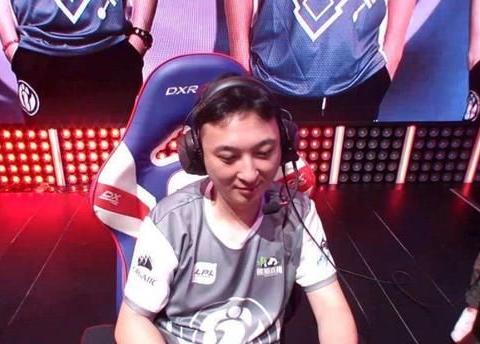 LPL赛区拥有百分百胜率的选手,IG战队有两人,FPX战队更多|胜率|战队|选手_新浪新闻