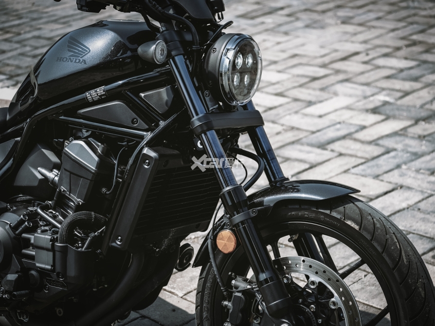 超大号的超大乐趣 试驾本田CM1100 DCT