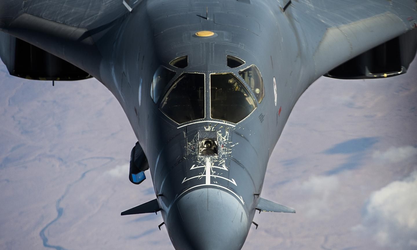 B1轰炸机服役36年,为何没什么像样的战绩?|B1|轰炸机|战略轰炸机_新浪新闻