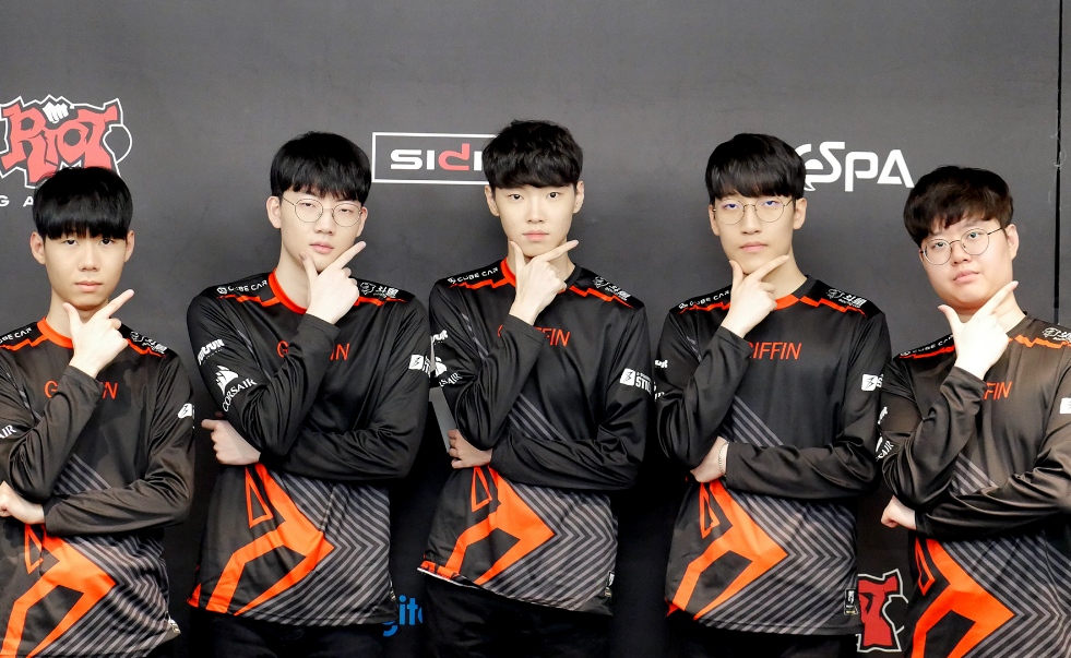 当初的GRF到底是谁在C？三大通天代进入世界赛，没进的很尴尬