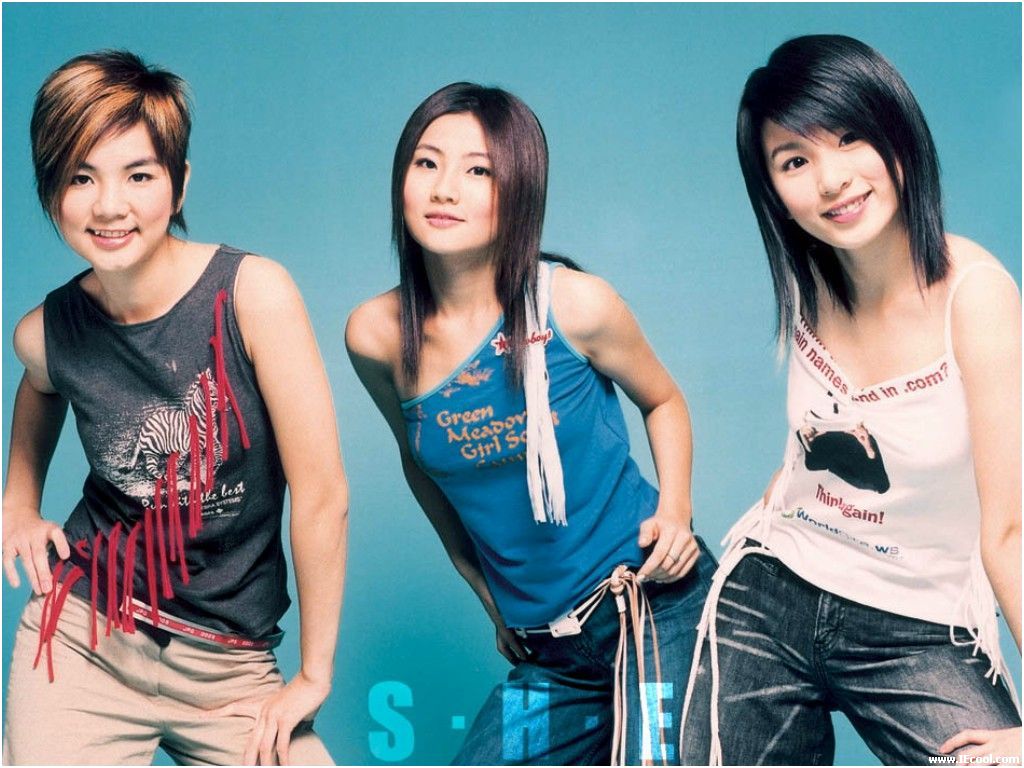 爷青回！Ella、Selina、Hebe先后发文，庆祝S.H.E出道二十周年