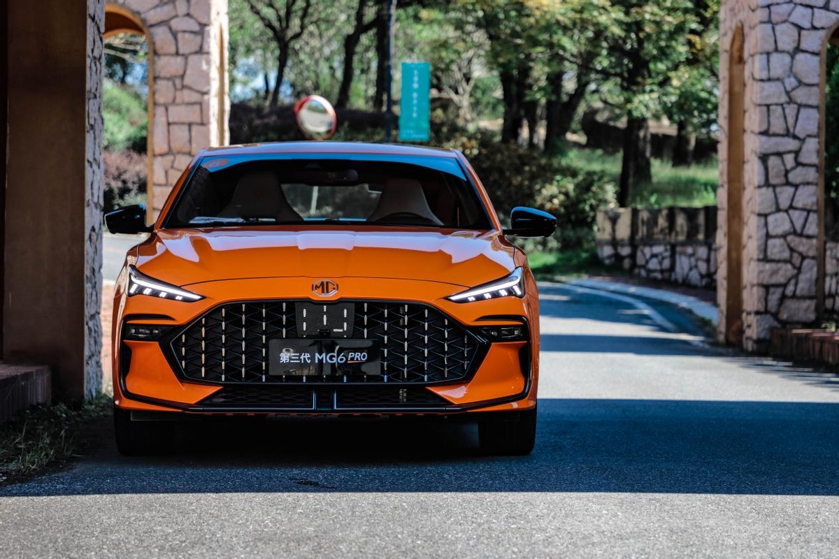 既高调又凶悍？好吧，我承认被第三代MG6 PRO征服了！