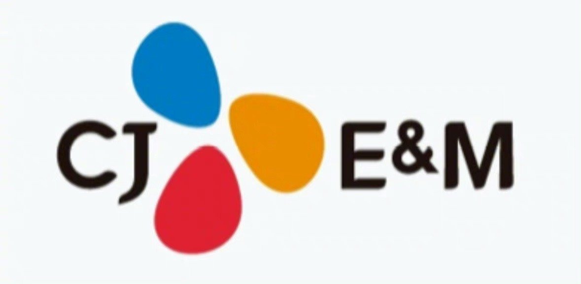 CJ斥资6300亿韩元收购SM，CJ集团会长和副会长认为……