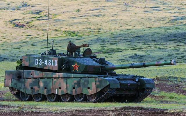 排名世界第四，99A现身边境前沿阵地，站着让T-72打都没事