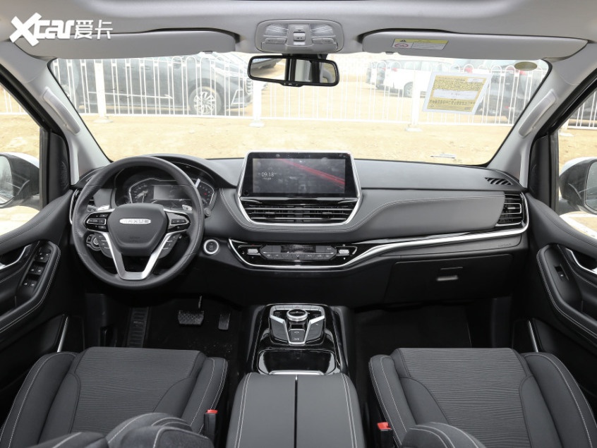 上汽大通G20 PLUS增2款新车 19.93万起