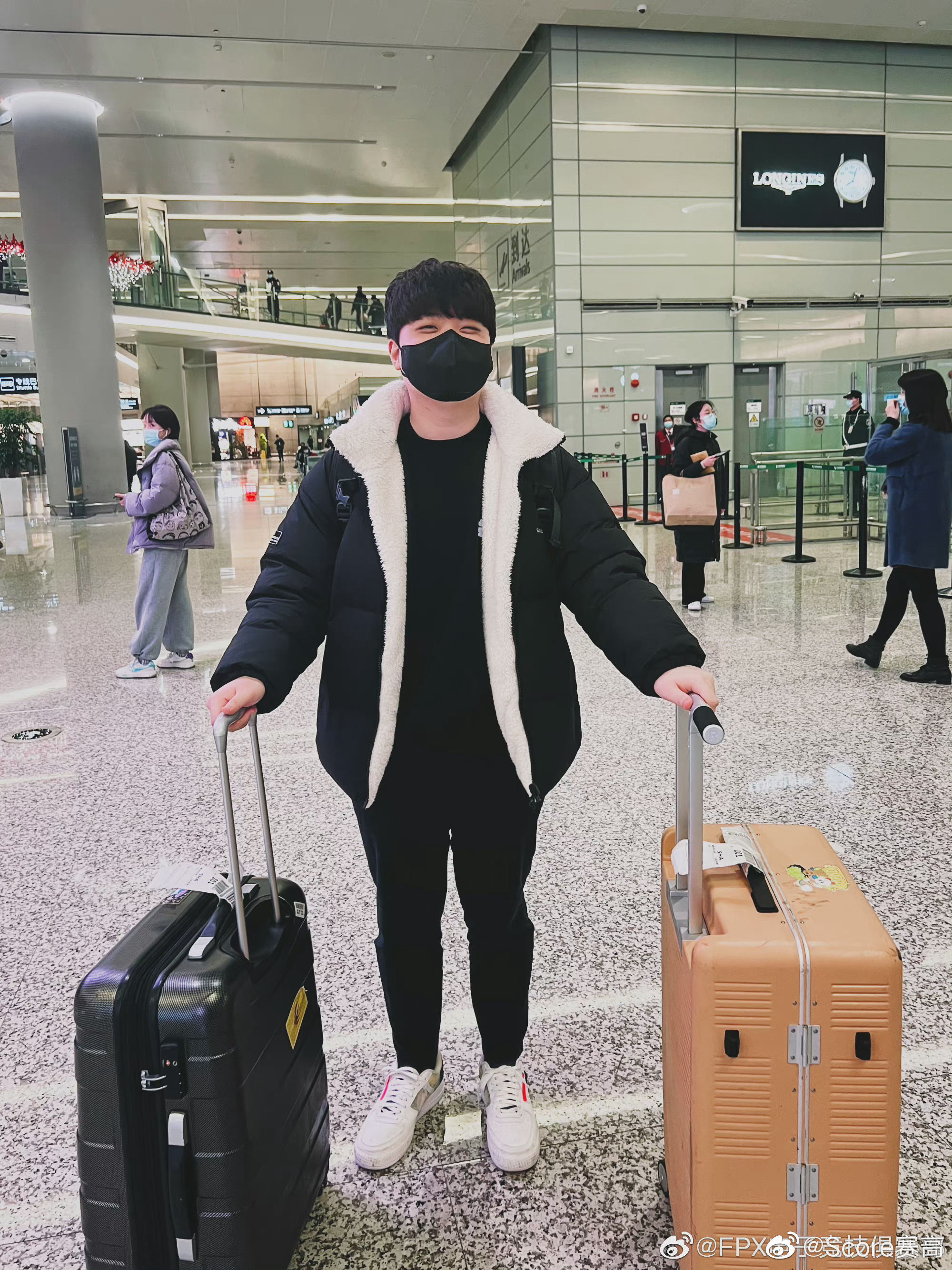 FPX.Clid选手正式归队|fpx|clid|春季赛_新浪新闻