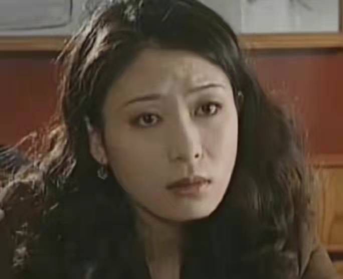 开端锅姨年轻时也太惊艳,美艳动人港风十足,网友:不愧是美羊羊 开端 刘丹 演技 新浪新闻