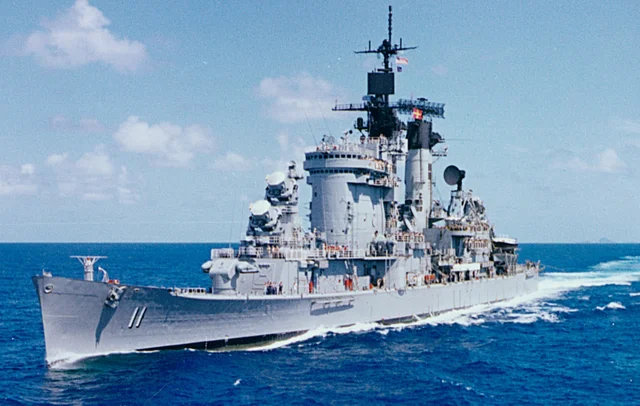 CG-11芝加哥号导弹巡洋舰……|芝加哥|导弹|黄铜骑士_新浪新闻