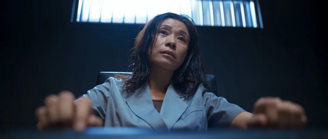 《开端》“锅姨”刘丹:我喜欢演尽全力活着的人丨角色 刘丹 开端 新浪新闻