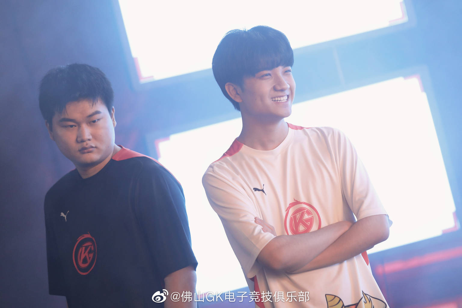 鹏鹏这个发型让我看到了2019年的样子|KPL战队|GK_新浪新闻