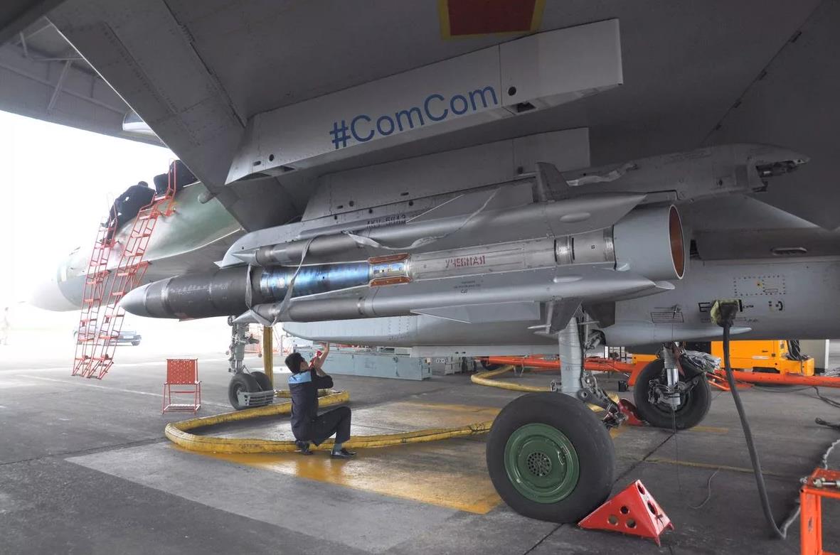 俄Kh-31P反辐射导弹，具备超音速攻击，击破乌防空体系重要法宝|攻击|反辐射导弹|超音速_新浪新闻