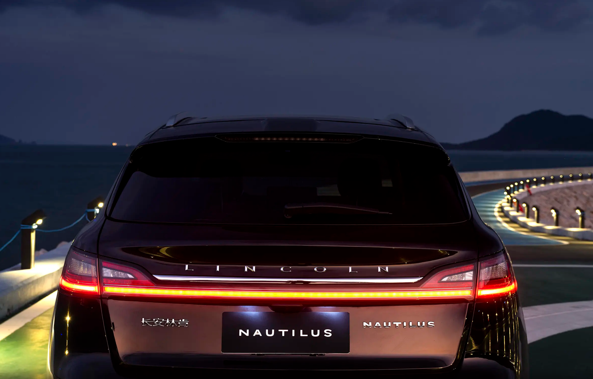 2.7T＋8AT＋6V双涡轮，静谧性做到极致，这款美系豪华SUV值得买